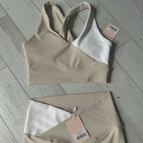 wilo | Pants & Jumpsuits | New Wilo Womens Set Bra And Leggings Size ...